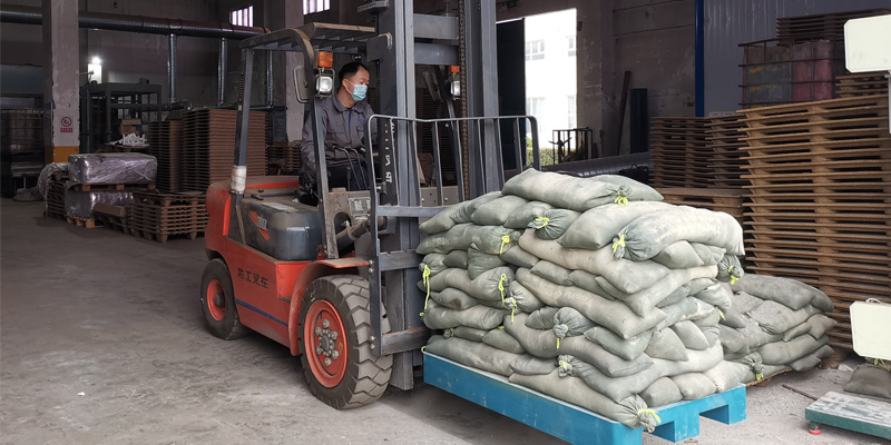 The Dynamic Load Test of Molded Pressed Plastic Pallet - ThoYu Machinery